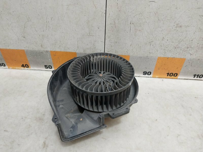 Б/У Моторчик отопителя Моторчик печки Skoda Rapid 486022 VAG арт. 6R1819015A