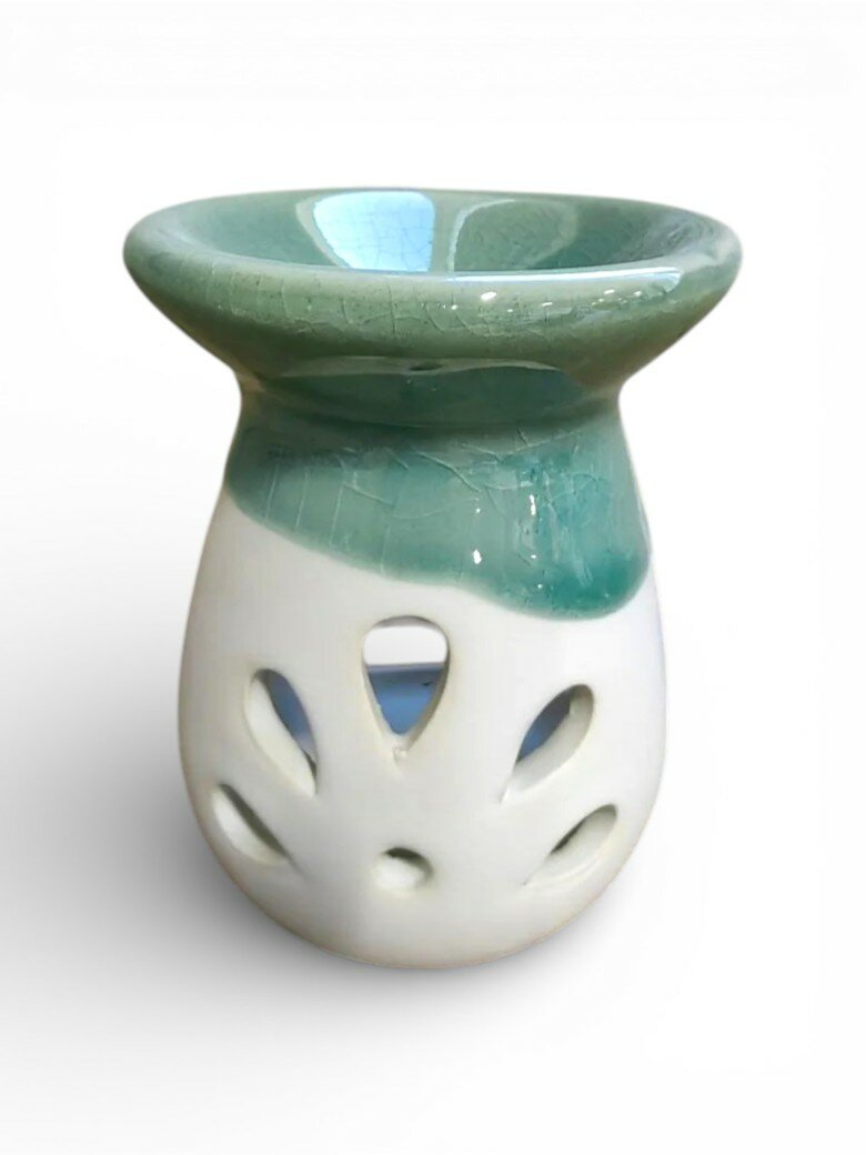 Аромалампа белый цветок с зелёной чашей N310-98 (керамика, 8,5 см.), 1 шт.