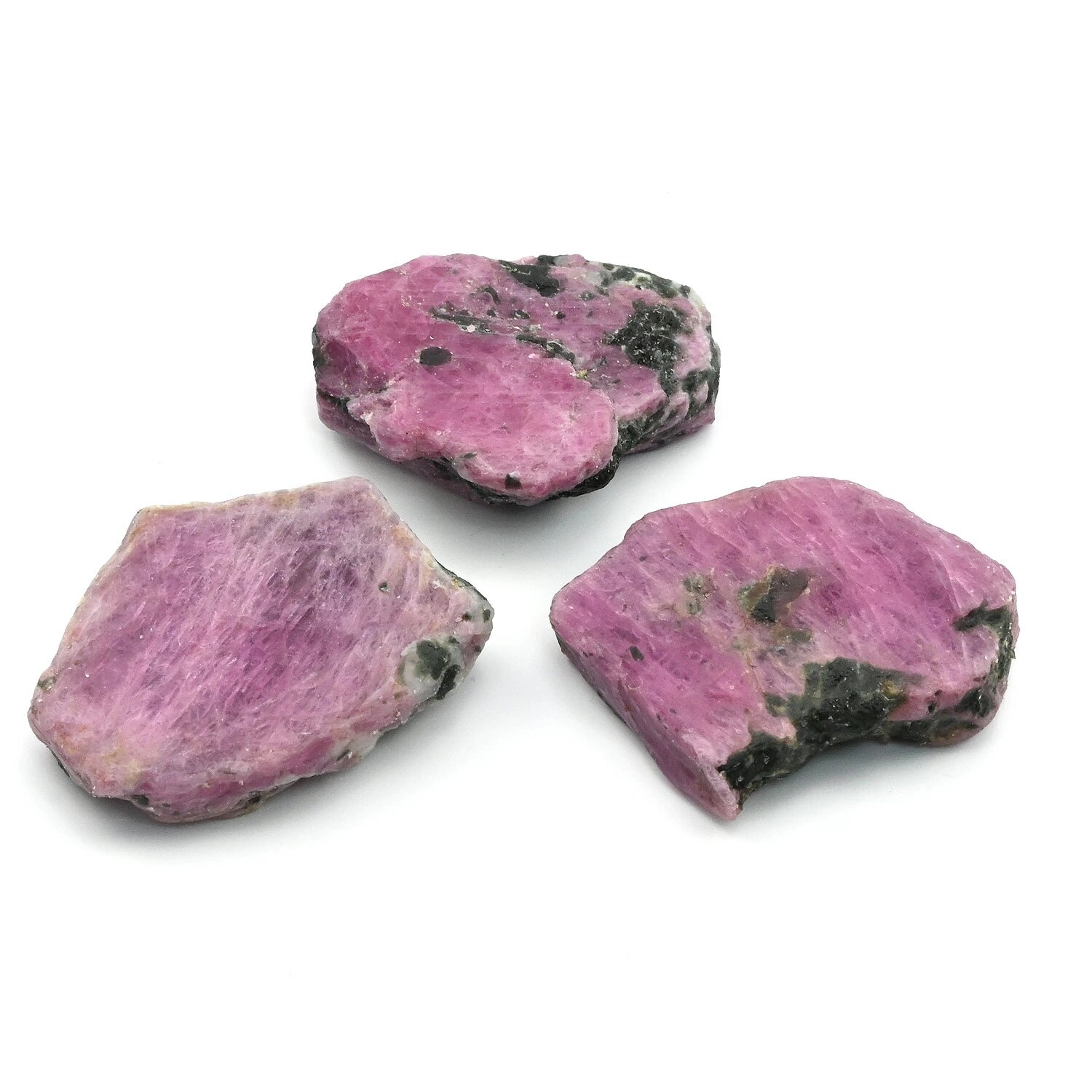 Минерал рубин 21*25*6мм, 8-8,99г 1шт. .