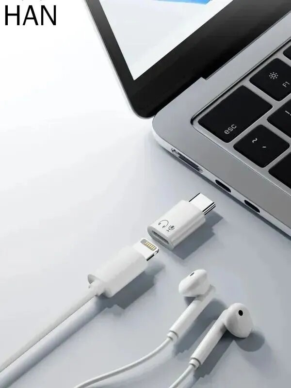 USB-концентратор для наушников с разъемами Lightning и USB Type-C для Apple/Huawei/Xiaomi/Honor, белый