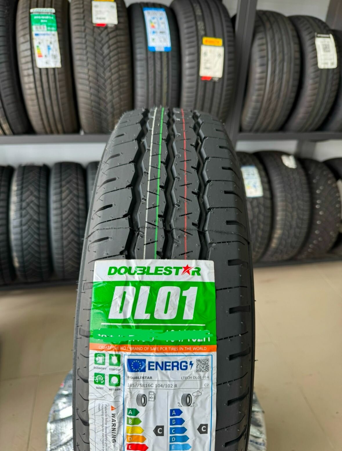 Doublestar DLA01 225/75 R16C 121R Летние Шины
