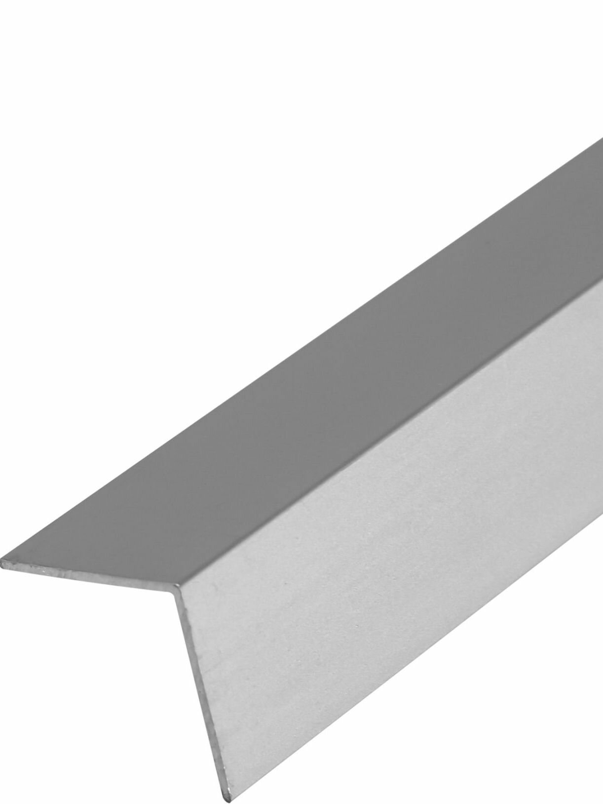 Уголок алюминиевый наружный 15х15 мм, внешний Анодированный серебро матовое 3000 мм -1 шт