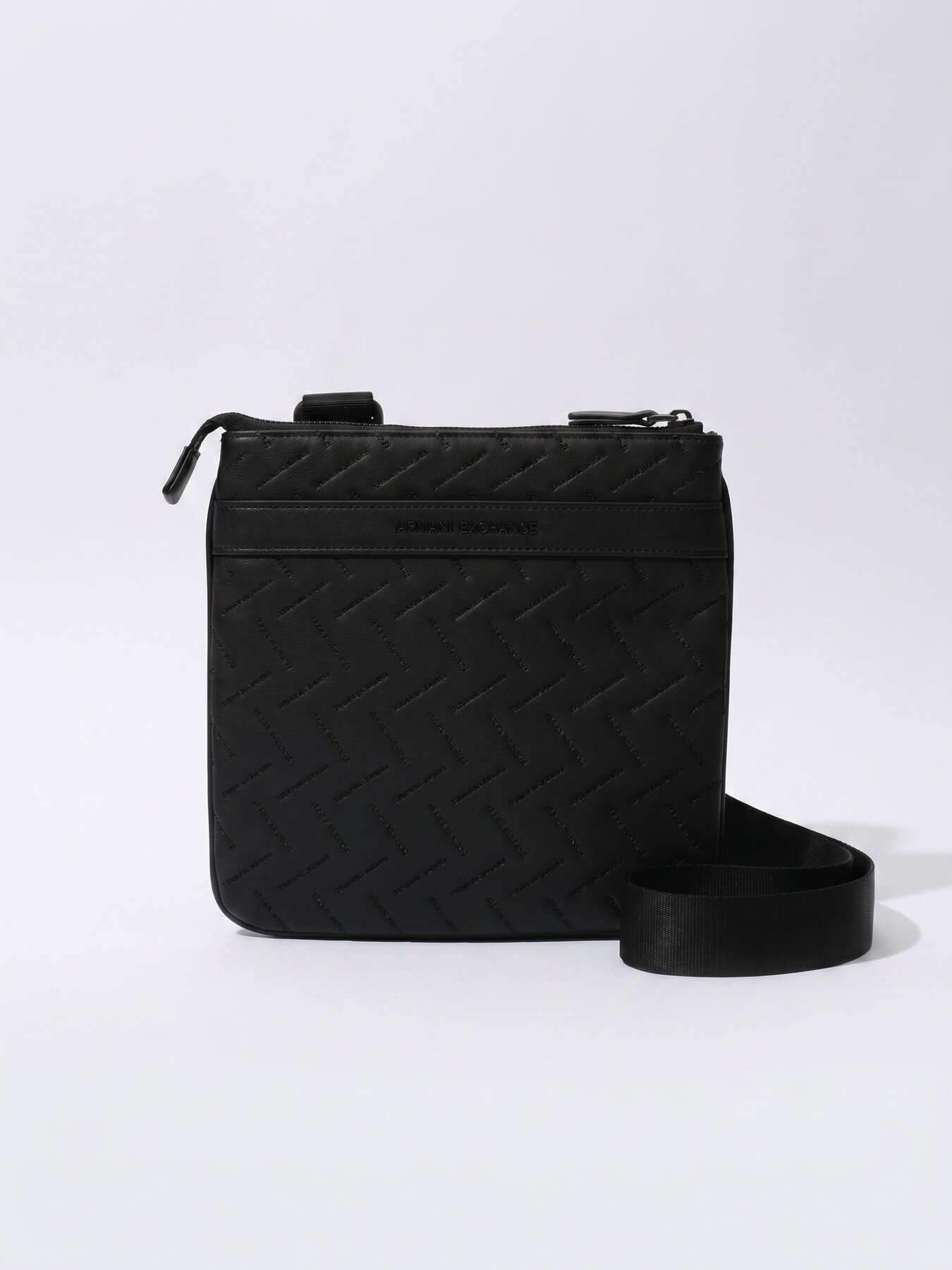 Сумка Armani Exchange, черный — фото 1