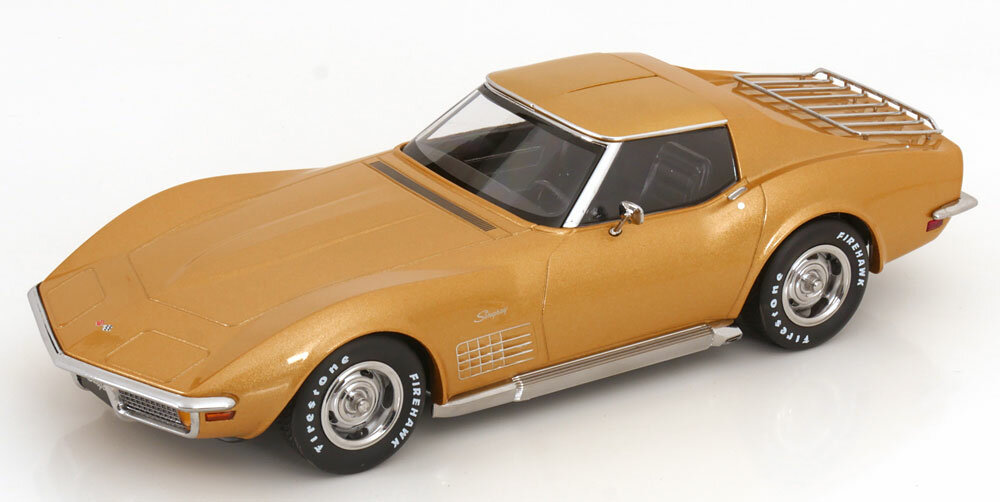 Модель коллекционная KK-SCALE Chevrolet corvette C3 with removable roof parts and side pipes 1972 gold metallic