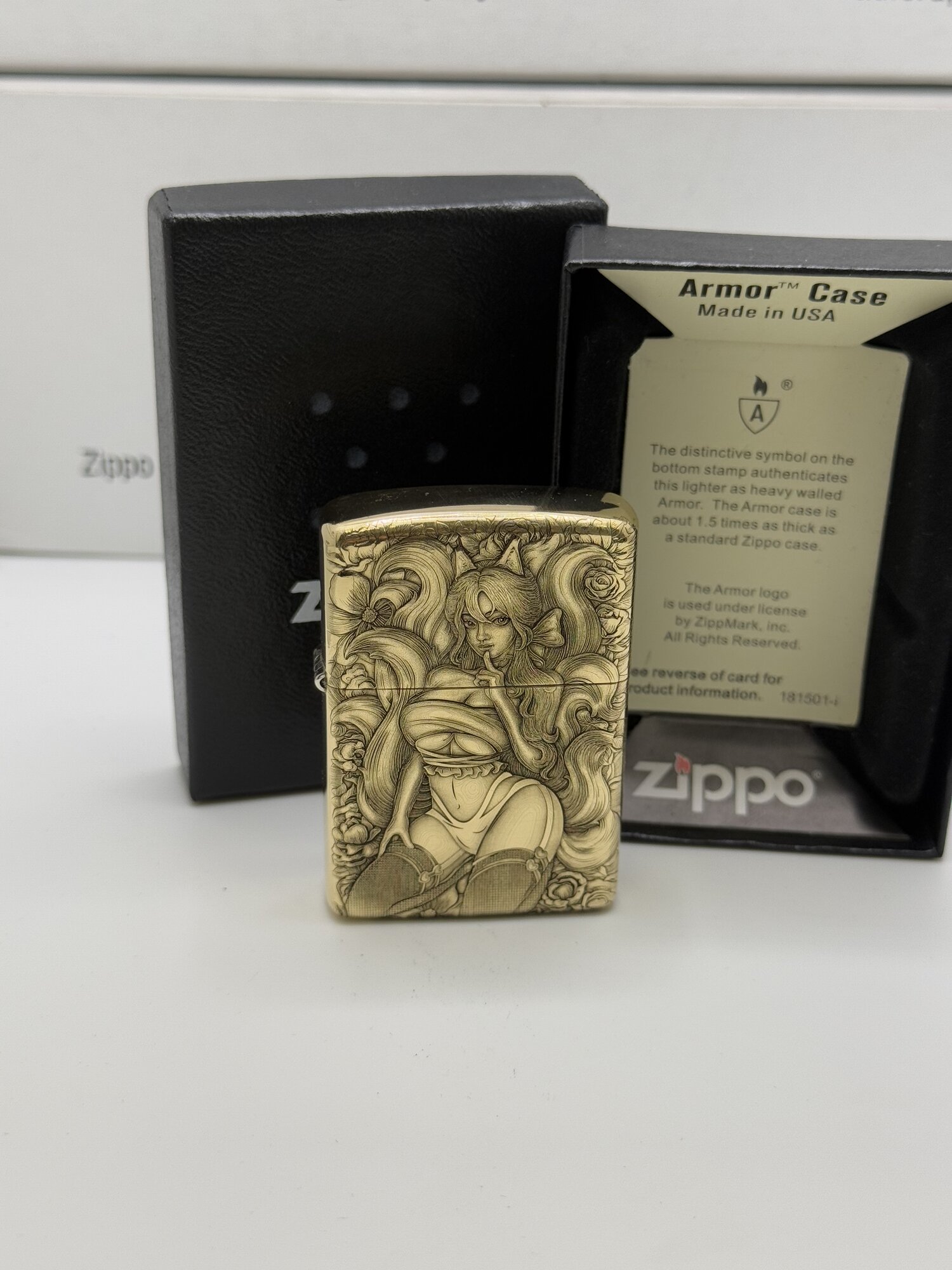 Zippo Queen of Fox