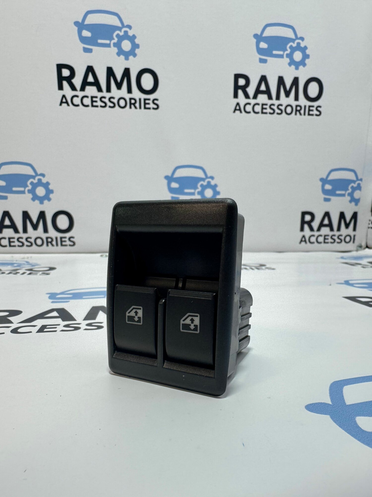 Блок управления стеклоподъемниками Гранта, Калина (2190-2192)