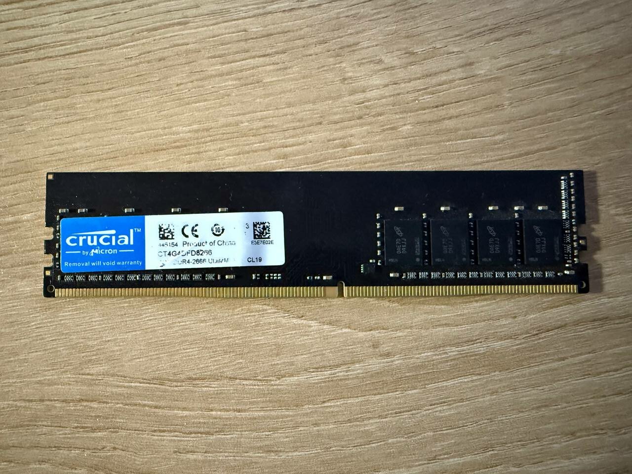 Оперативная память Crucial CT4G4DFS8266 DDR4 DIMM 4Gb PC4-21300 CL19