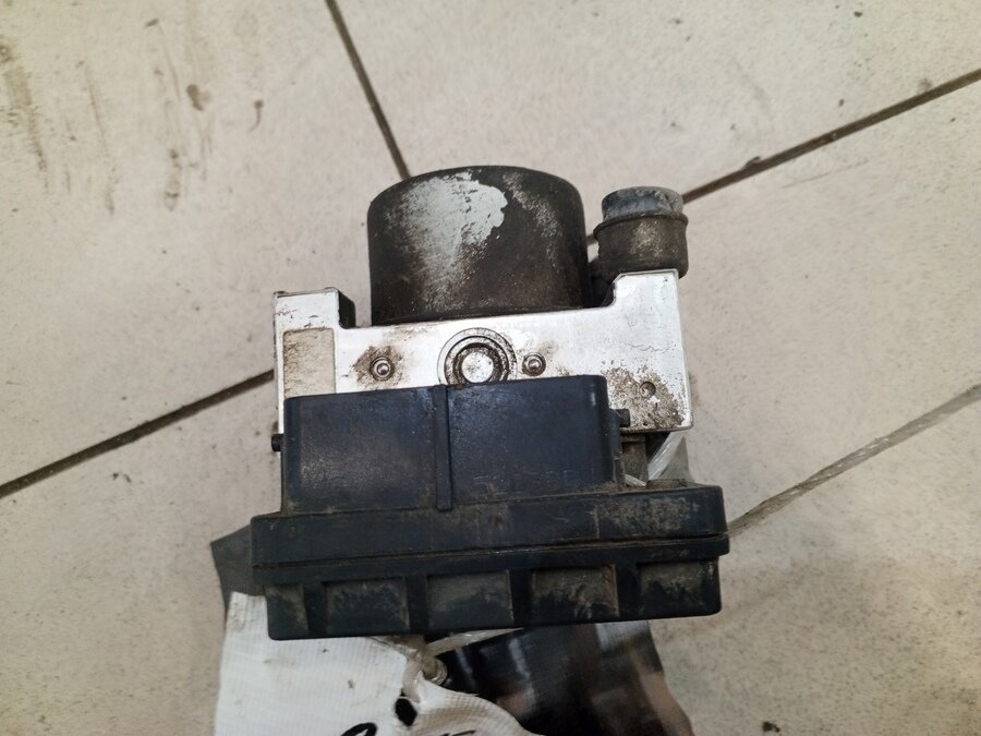 Блок ABS от Mitsubishi Lancer 9 CS 2000-2008