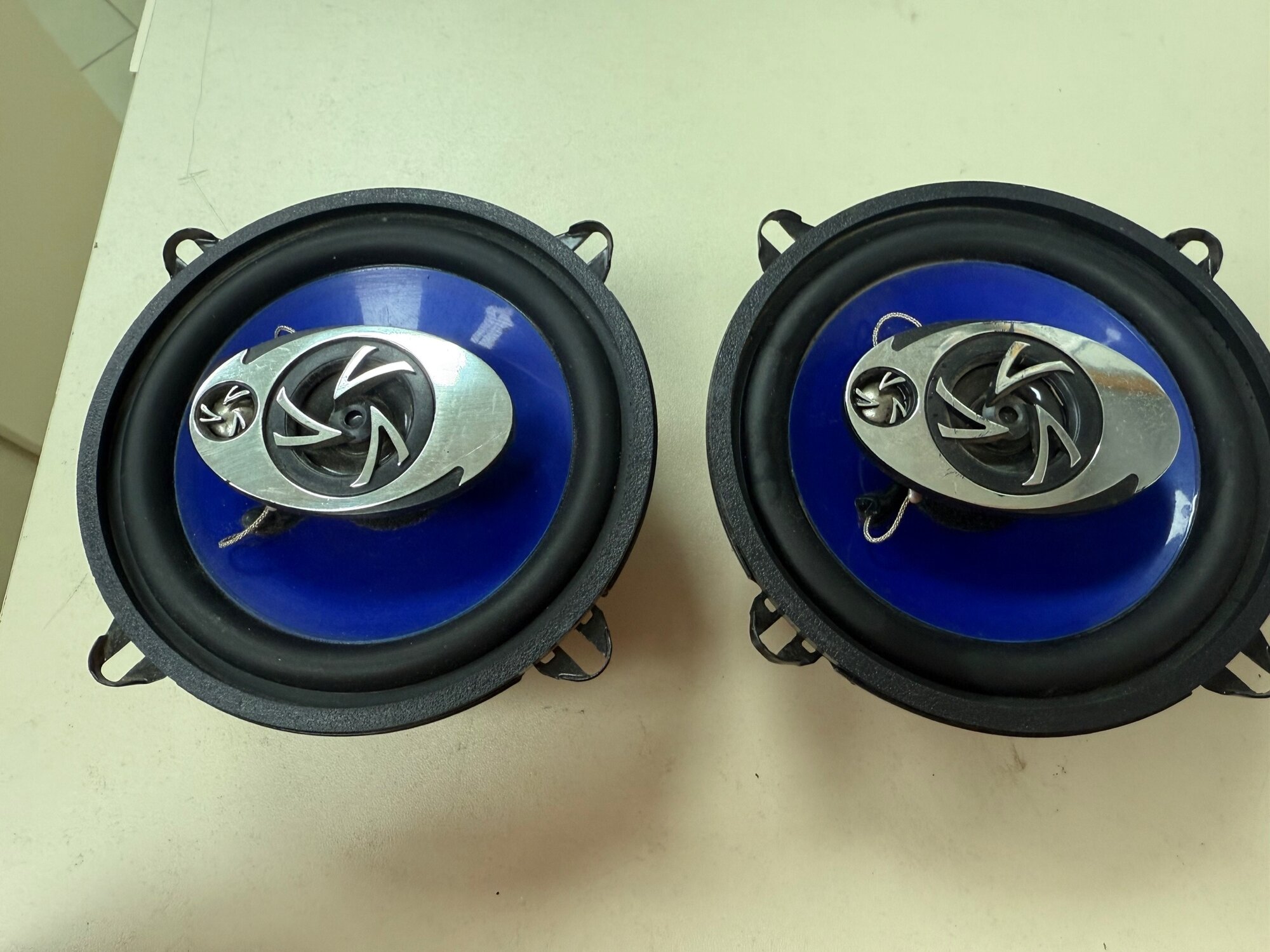 Автоакустика передняя Hyundai H-CSE503 Б/У уценка