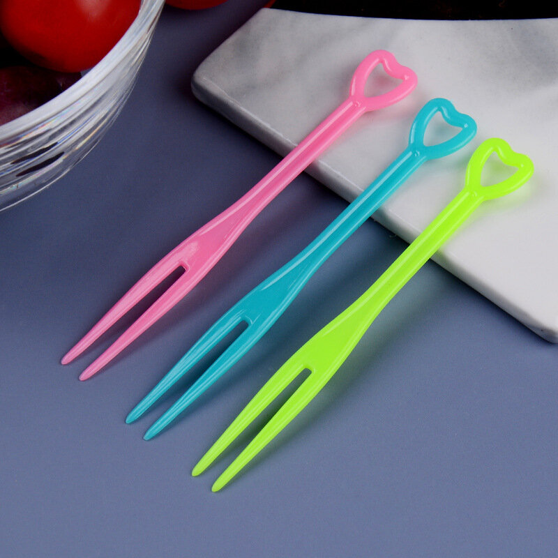 Одноразовые фруктовые вилки напрямую от производителя, пластиковые, прозрачные, цветные, для бара, вилки для фруктов в форме сердца, индивидуально упакованные