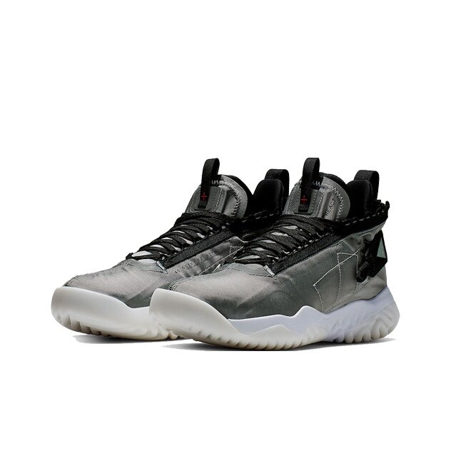 Кроссовки Jordan Proto React, размер EU 43 стопа (27.5CM), серый — фото 1