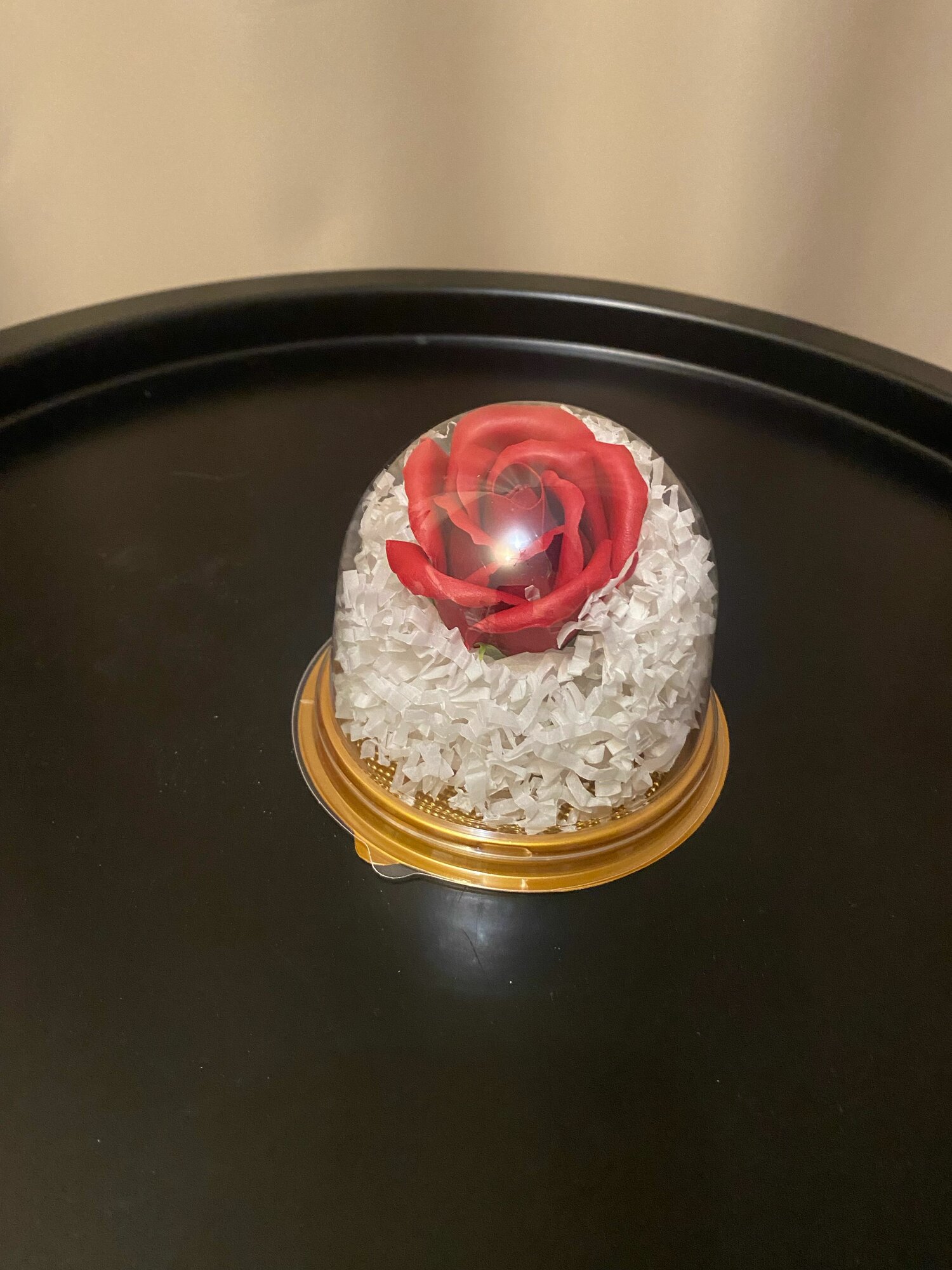 Роза в куполе(мыльная роза) оригинальное дополнение к основному подарку