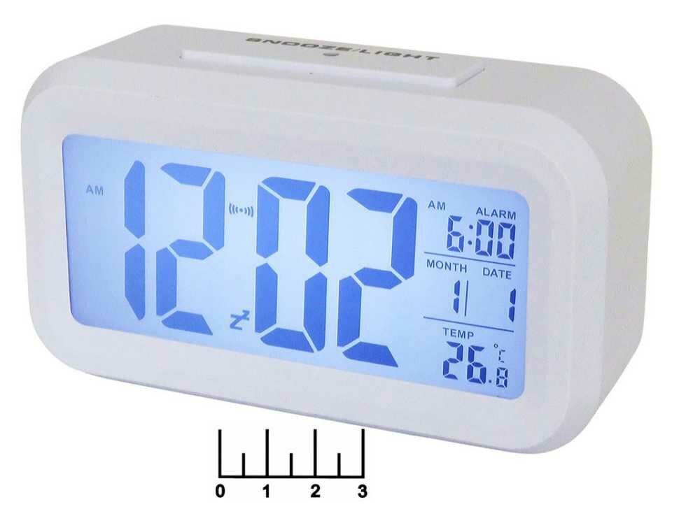 Часы цифровые Сигнал EC-137W белые (питание 3*AAA)
