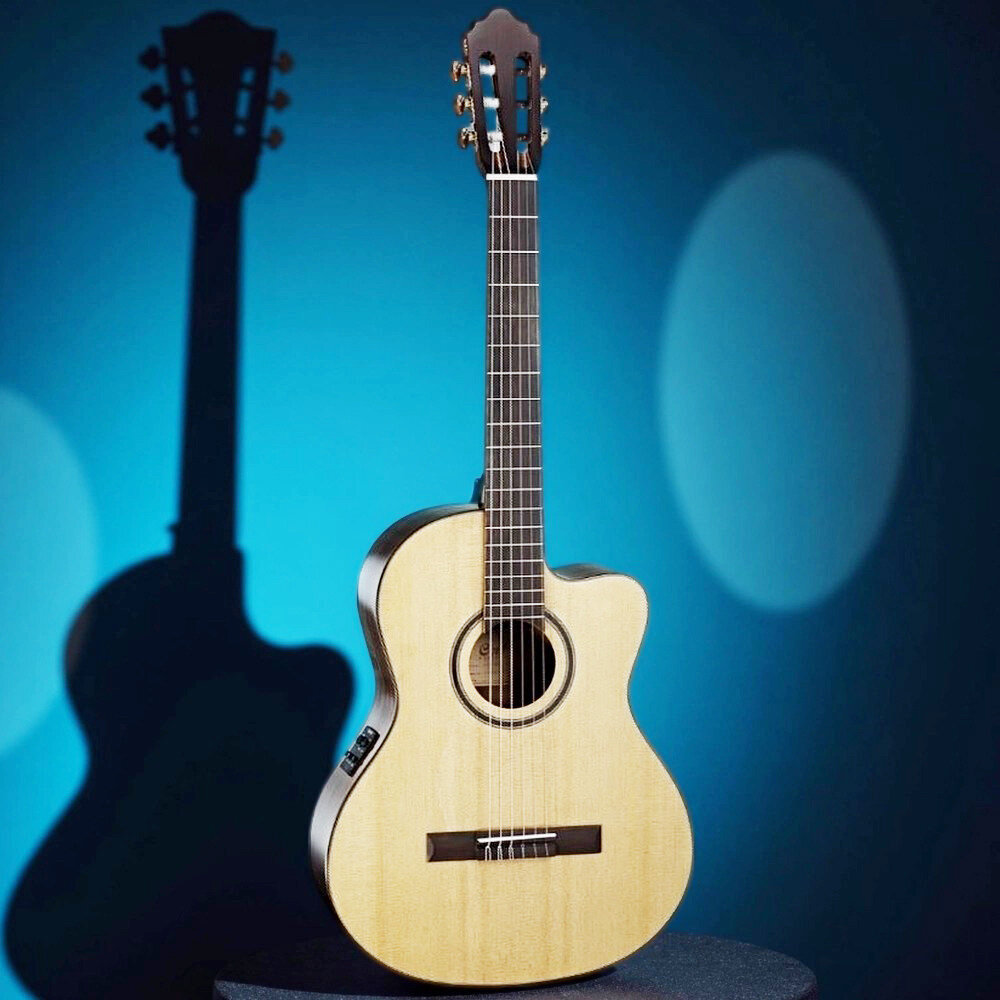 Классическая гитара со звукоснимателем Cort AC160CF-NAT