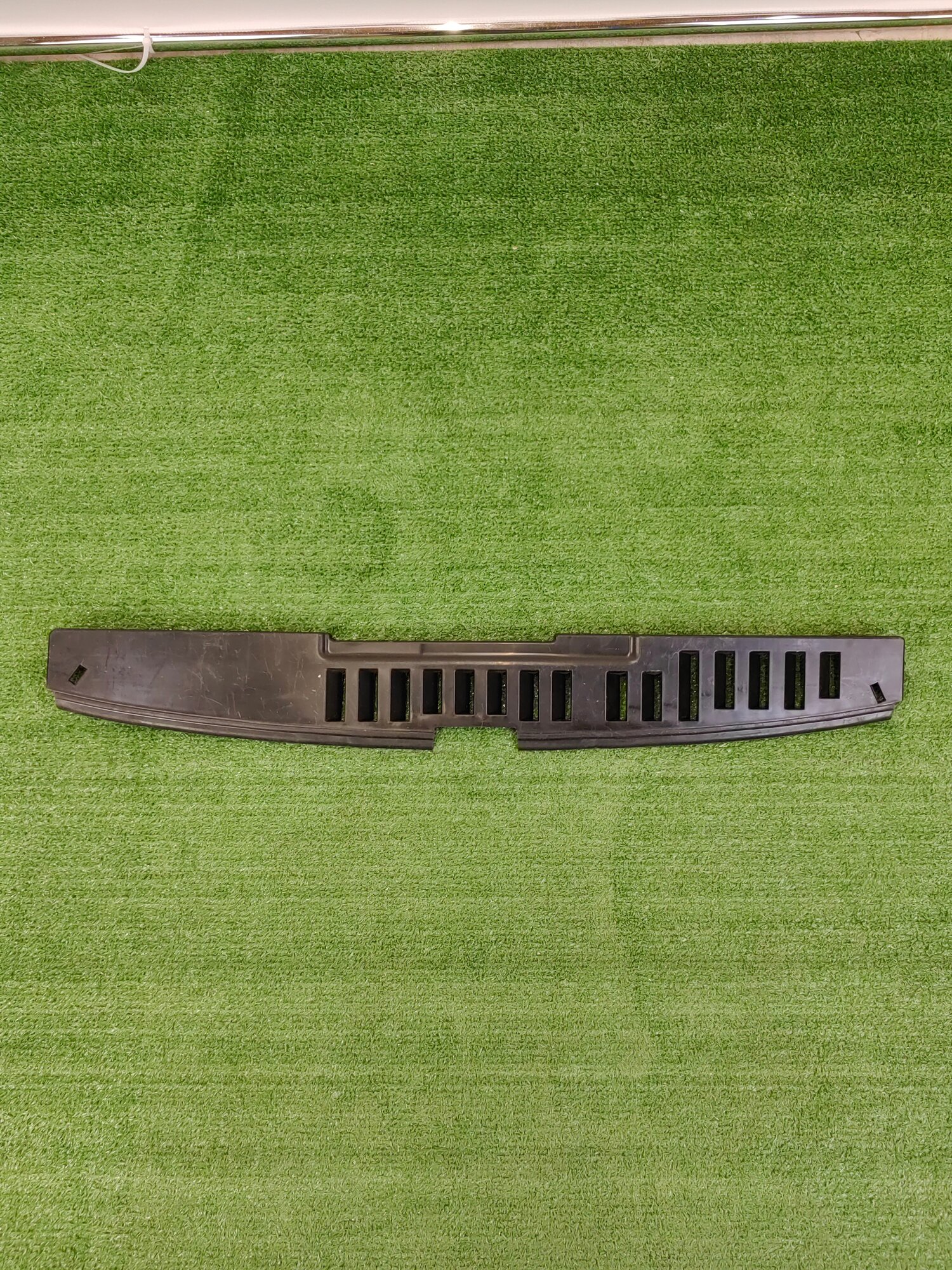 JAC Дефлектор радиатора верхний JAC J7 1309400U7300