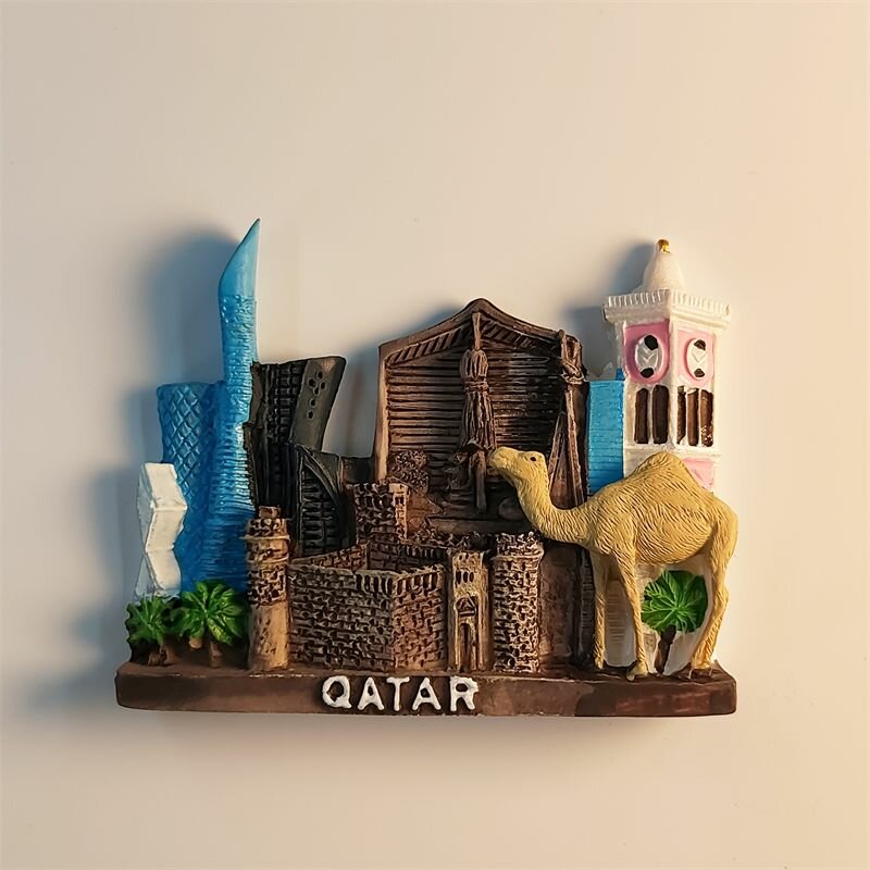 Магнит на холодильник "Доха: Восток встречает будущее" роскошь Катара у вас дома!