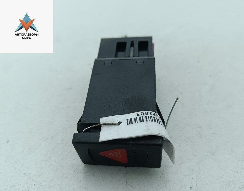 Кнопка аварийной сигнализации Volkswagen Passat B5 рест. 2004 3B0953235D