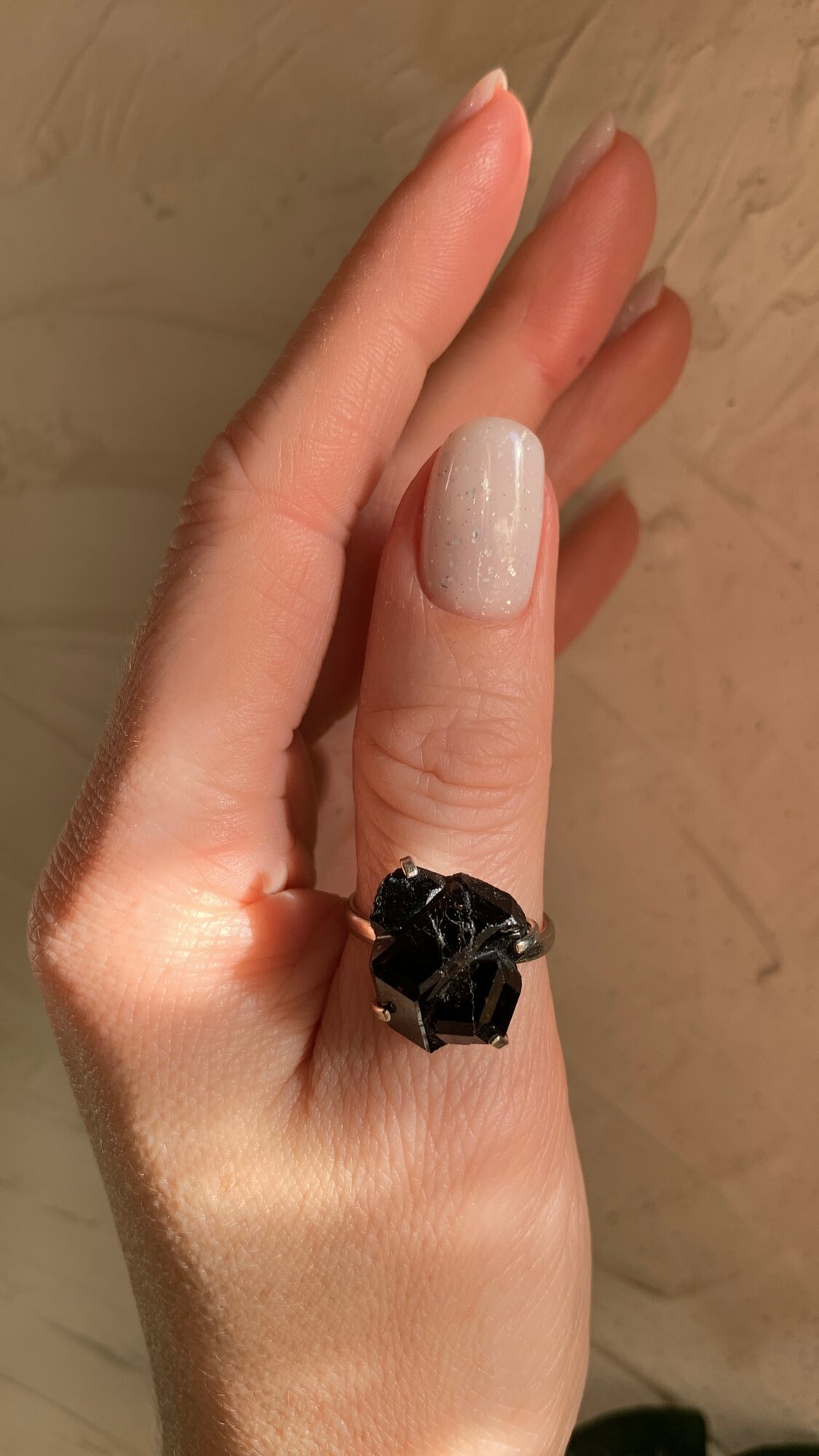 Кольцо, гранат