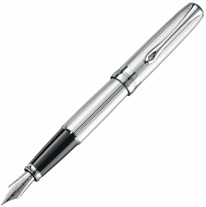 Перьевая ручка DIPLOMAT Excellence A Guilloch Chrome M, D 20000353