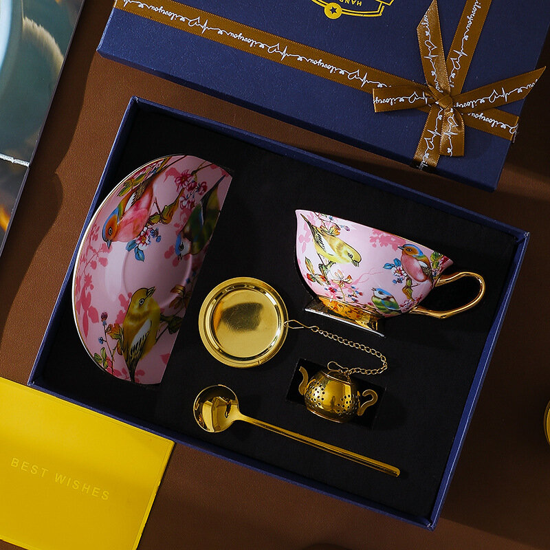 Высококачественный европейский стиль керамическая костяная фарфоровая кофейная чашка и блюдце, ретро британский набор для послеобеденного чая, чайная чашка в подарочной коробке