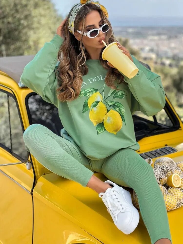 Комплект одежды