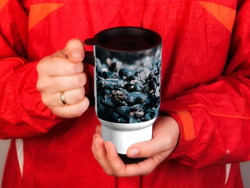 Тремокружка для авто с принтом "Обыкновенные мидии, моллюски, морепродукты" 0.5 л.