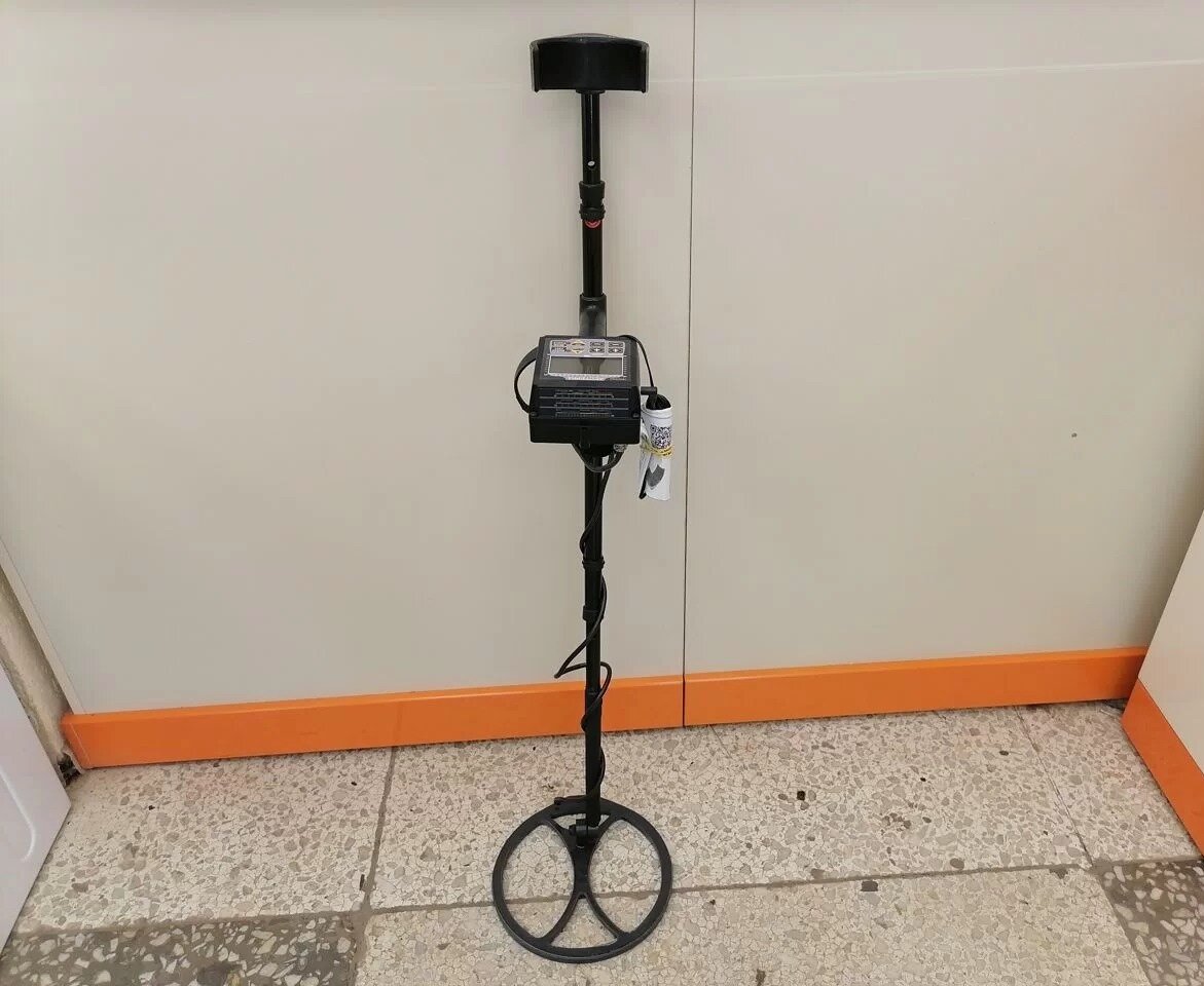 Металлоискатель Адамант Ф25 (Б/У)Уценка