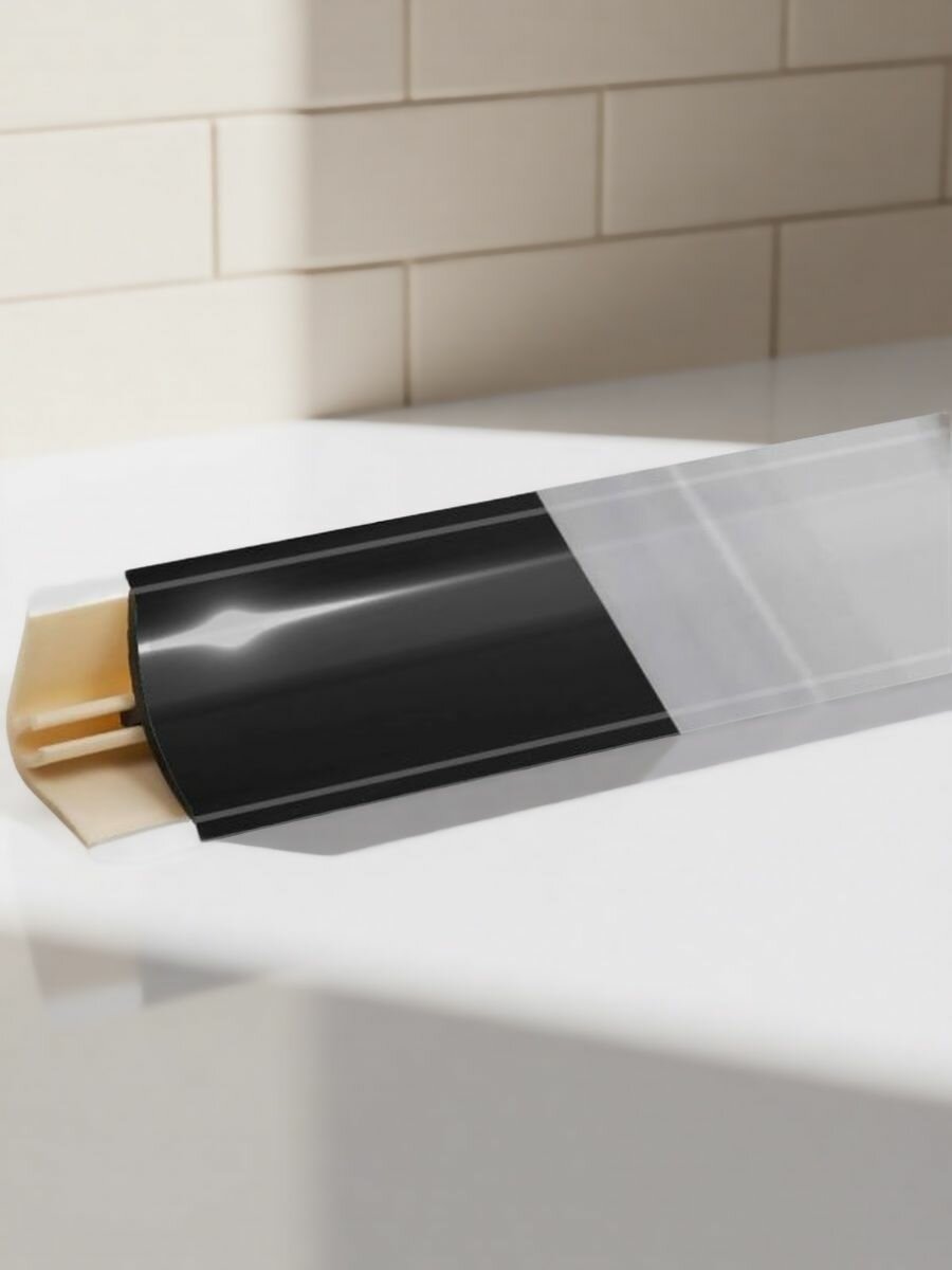 Плинтус для столешницы Korner LB15 с кабель-каналом мягкий край 15х15x3000мм ПВХ