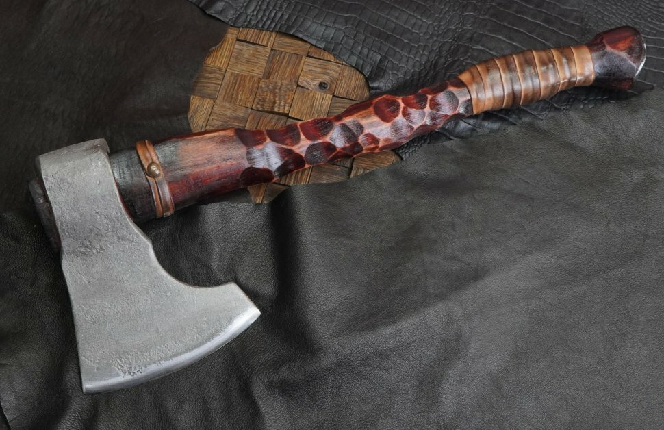 Топор Norman Красный дровосек