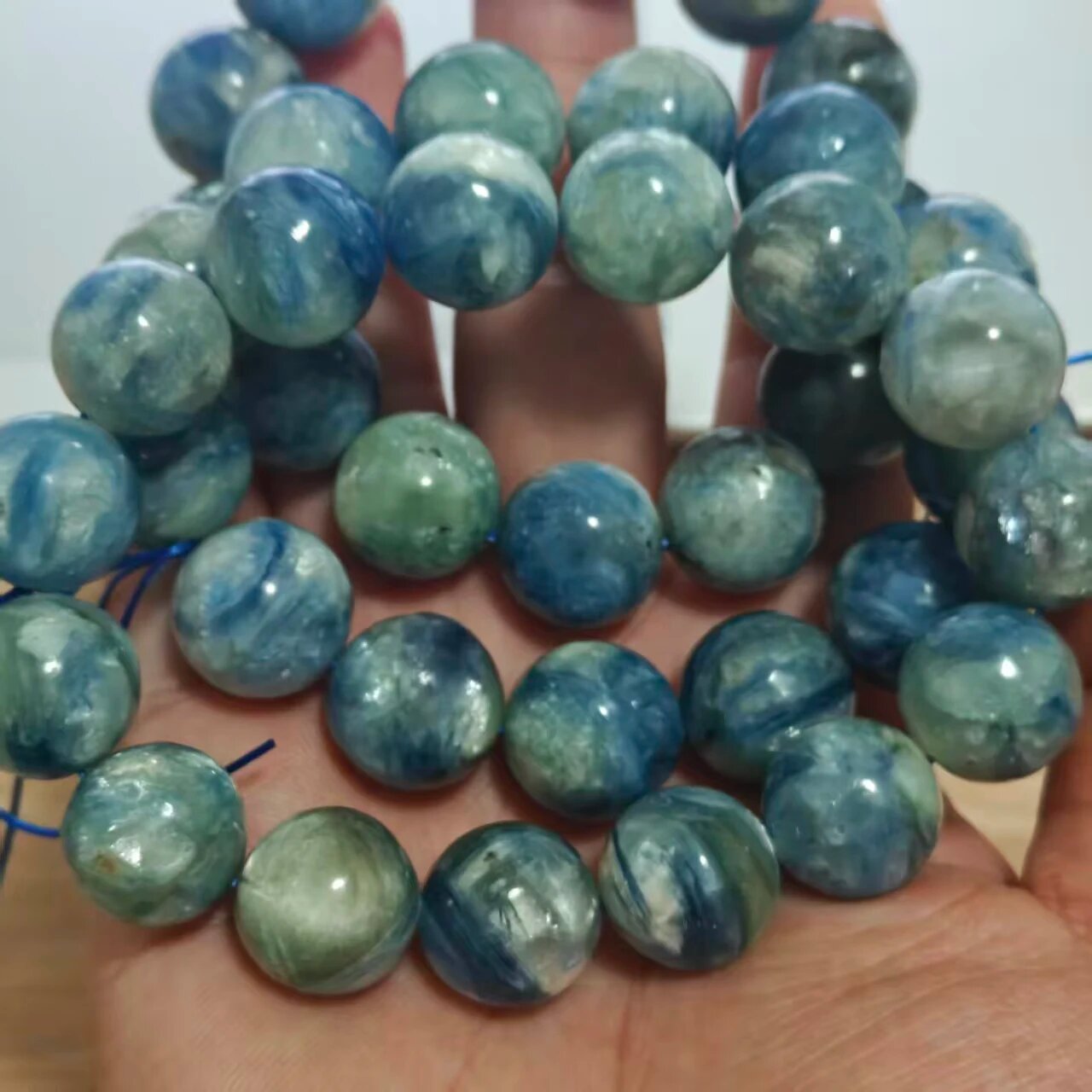 Бусины кианит XCL 7-13 мм