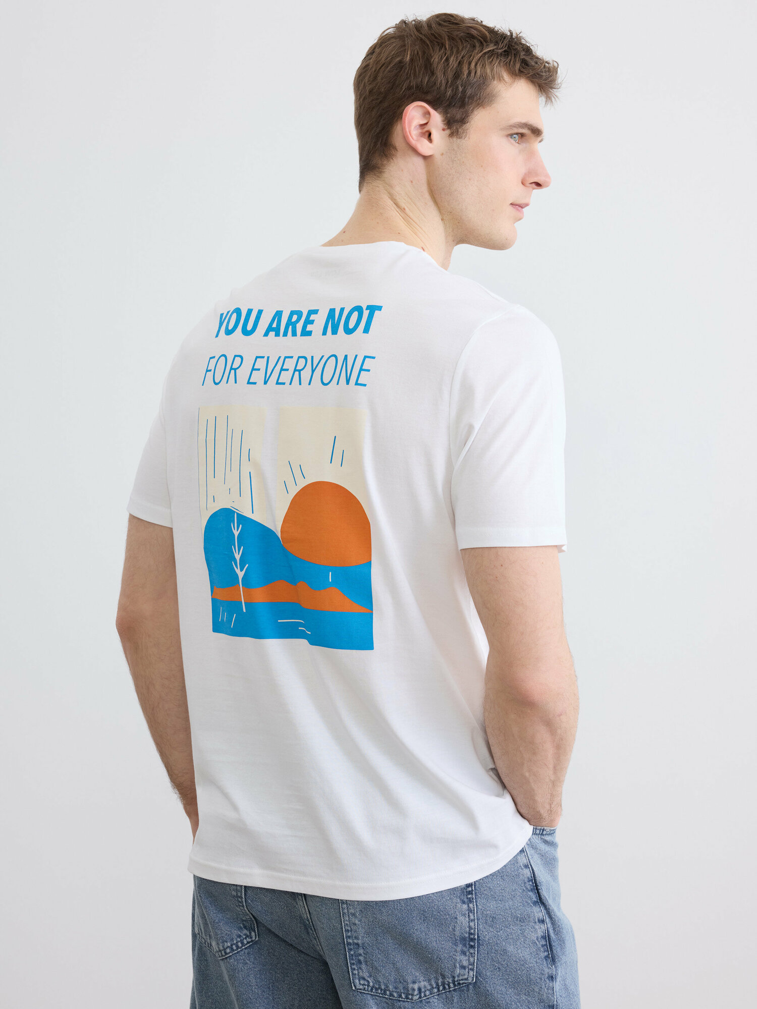 Футболка