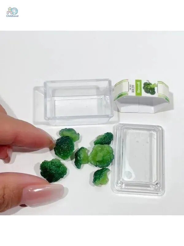 Миниатюрный кукольный домик с фруктами в коробке
