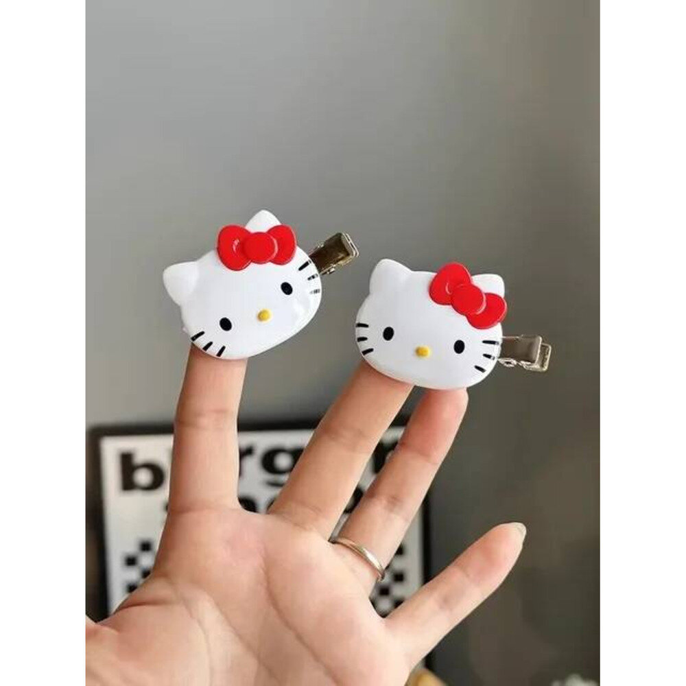 Гавайи Hello Kitty Франжипани Заколка для волос Аниме Черная кожа KT Милая заколка Яйцо Цветок Заколка с боковым зажимом Пляжные аксессуары для волос