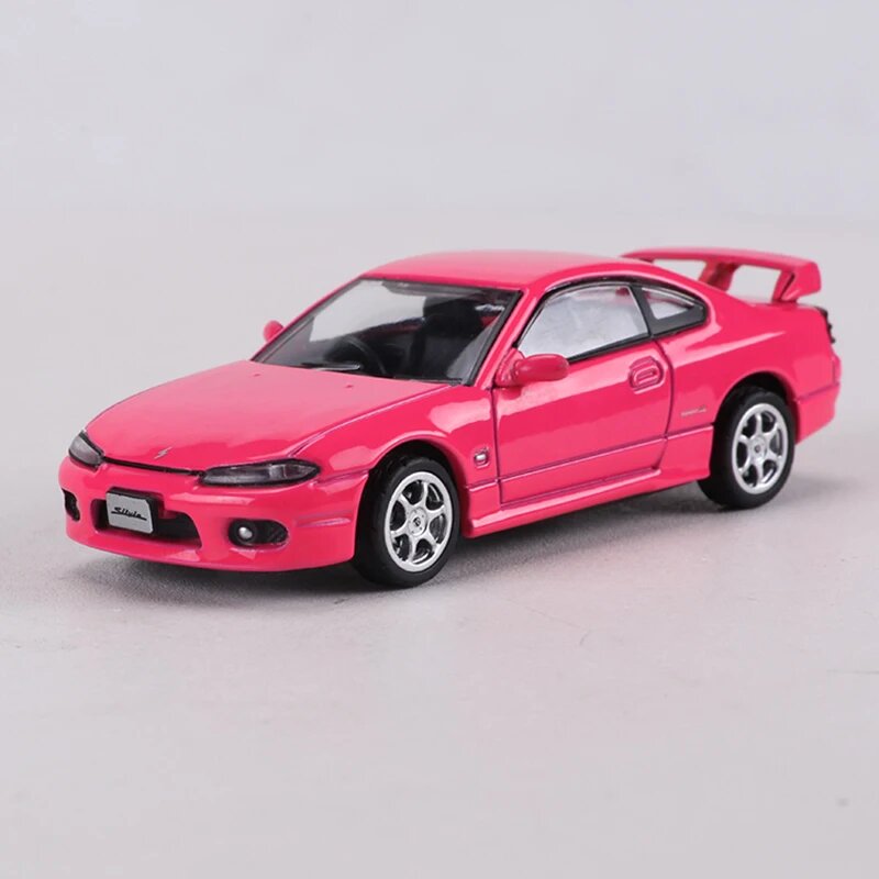 Игрушечный автомобиль 1:64 Nissan Silvia Spec-R Aero S15, розовый