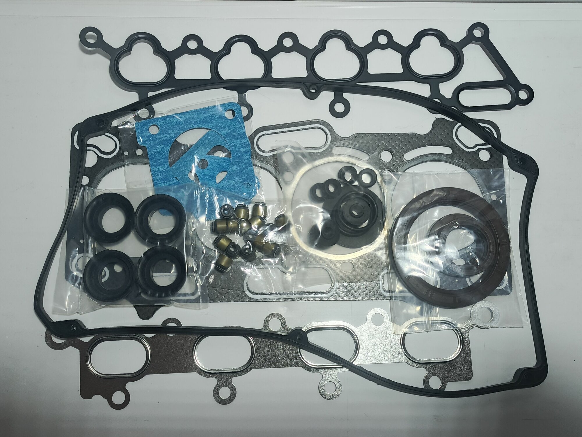 Комплект прокладок (цепной двс) BYD F3 [1.6 16V 5MT седан] 473Q1001473