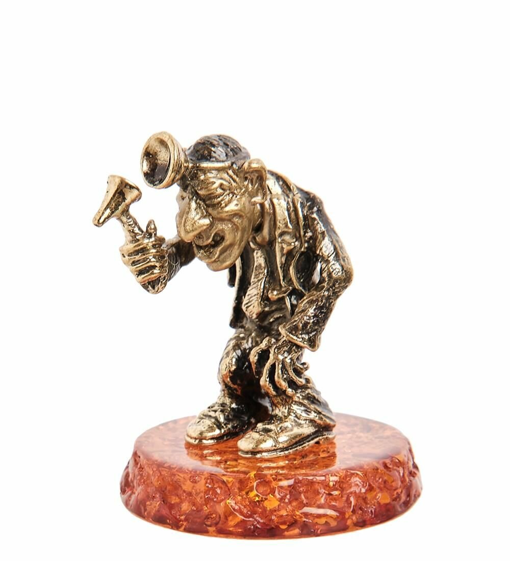 Фигурка Лор-врач (латунь, янтарь) A2114790 Народные промыслы, бронзовый