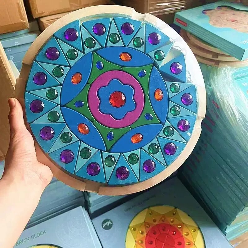 Деревянная объемная мозаика с акриловыми камнями блестящая Лара, развивающая игрушка