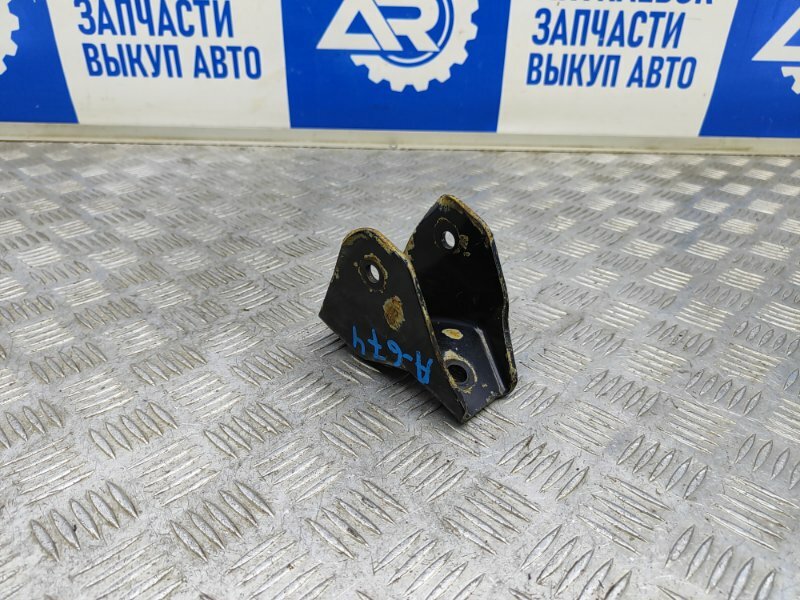 Б/У Кронштейн КПП Mitsubishi Lancer 10 CY / Мицубиши Лансер 10 CY 1.5 4A91 109 Л.С 2008