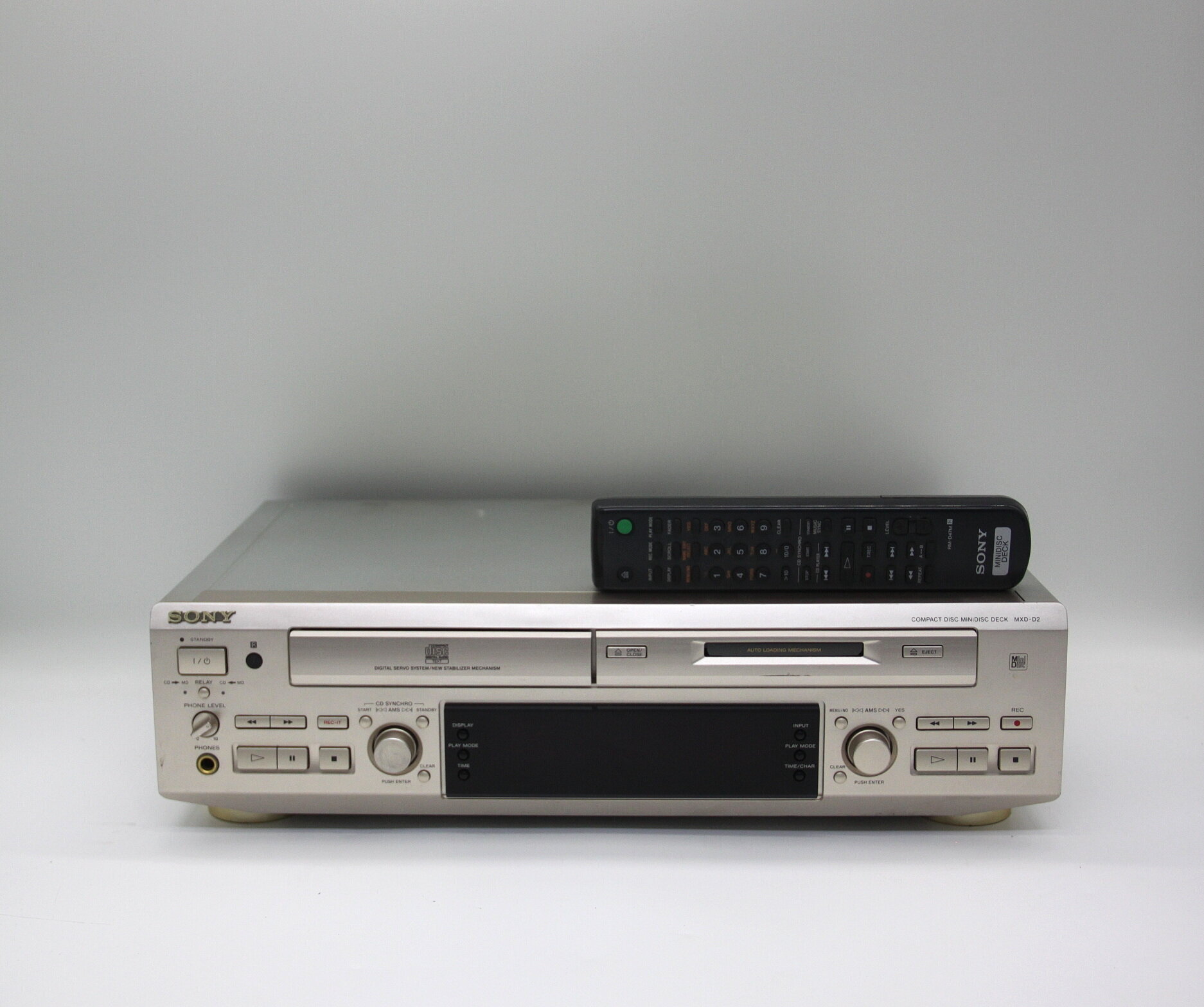 Минидисковый проигрыватель SONY MXD-D2