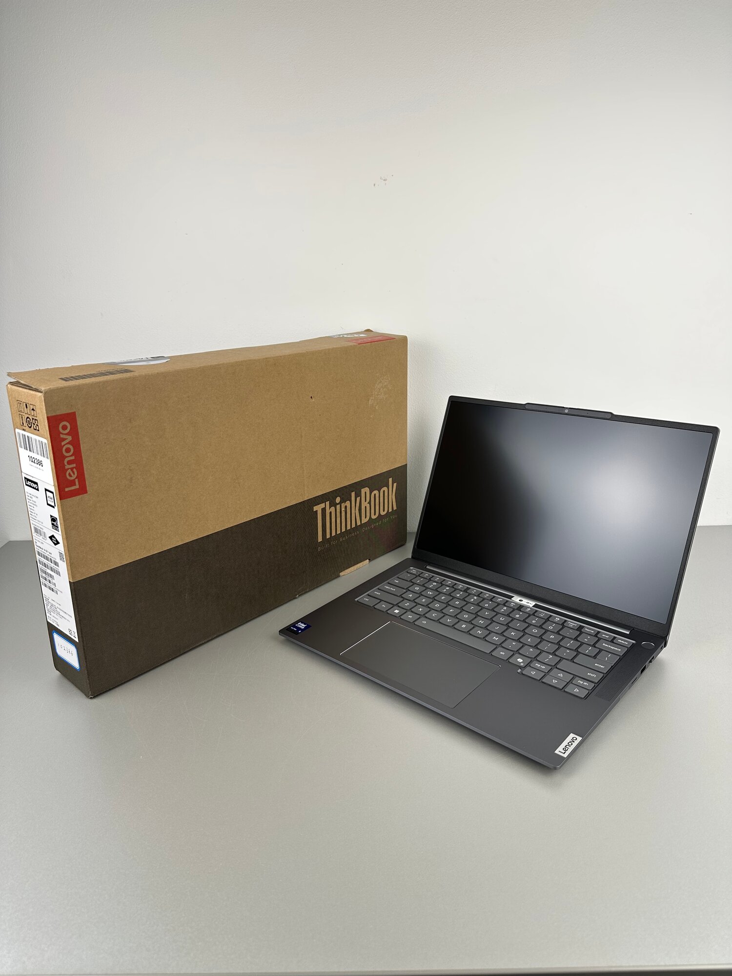 Ноутбук Lenovo ThinkBook 14+ / UItra 9 285H, 32GB, 1TB, IPS, 3K