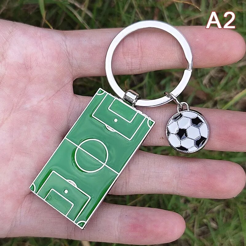 Футбольный мяч, белый