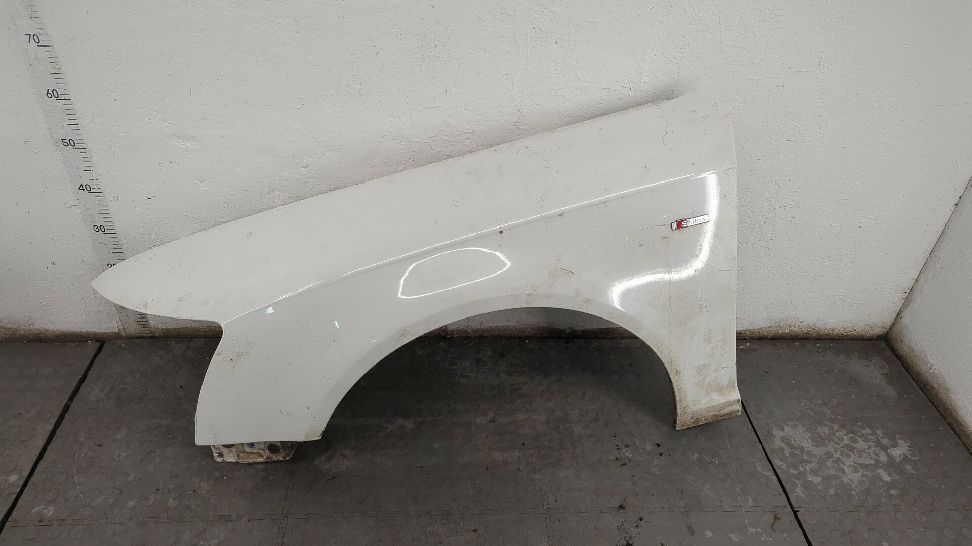 Крыло левое переднее Audi A6 (C6) Б/У