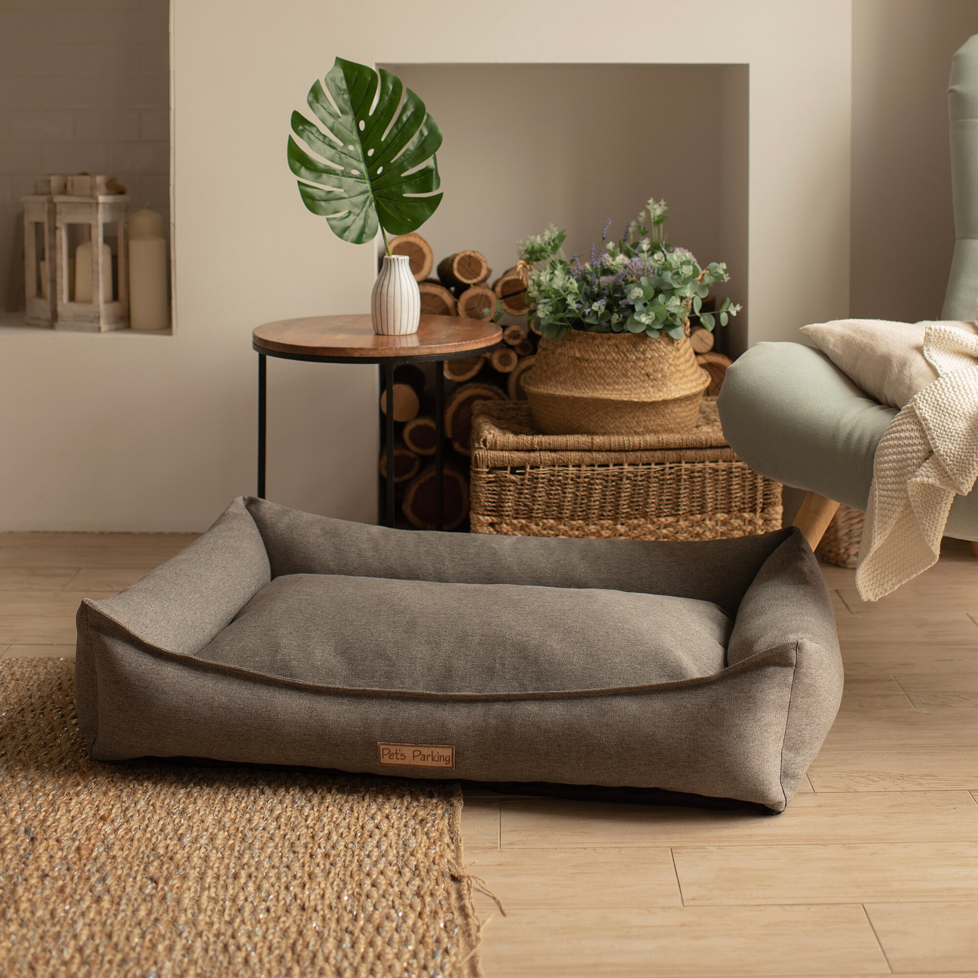Лежанка для животных со съемным чехлом Pet's Parking, размер L 96x67, серая