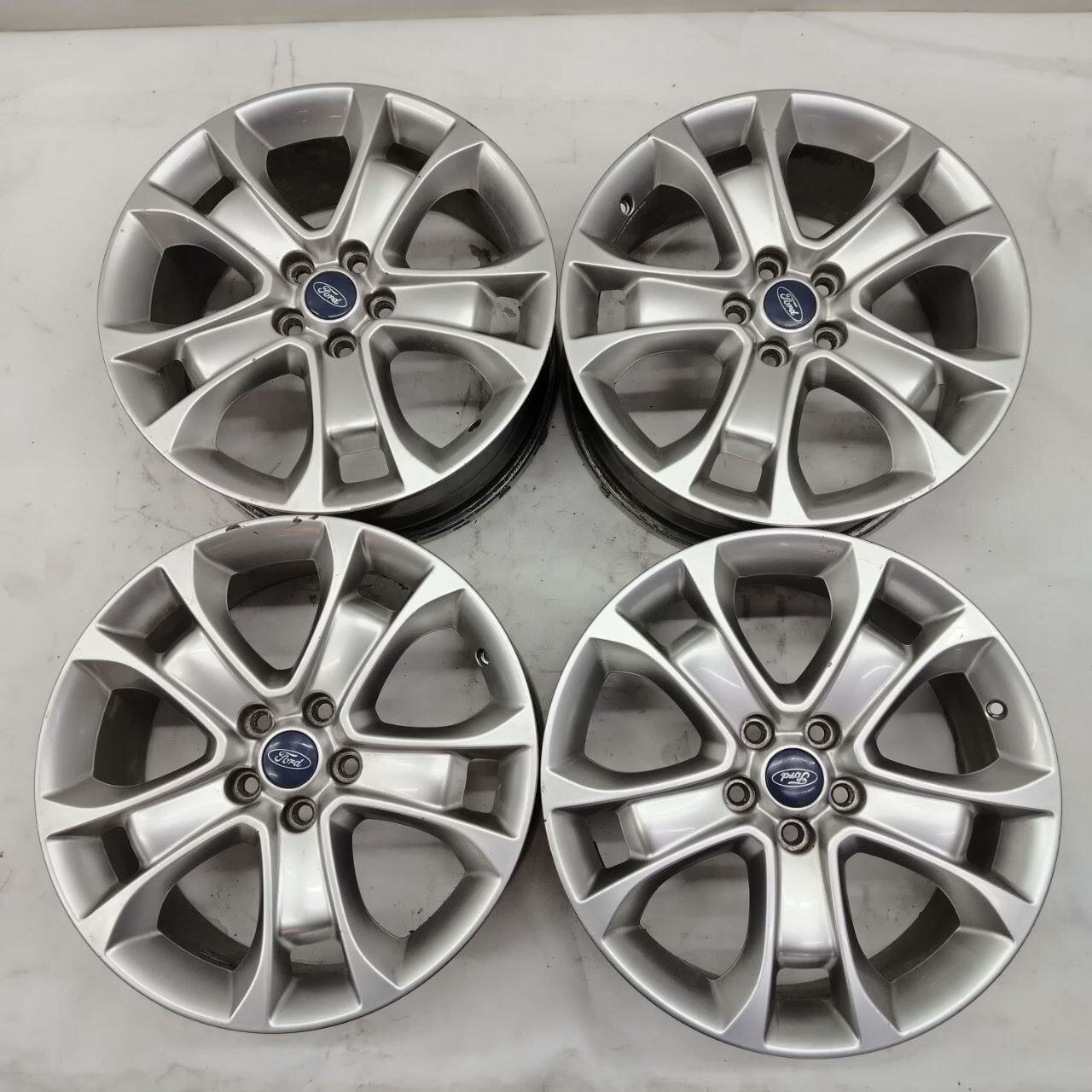 Колесные диски Ford 18x7.5 PCD 5x108 D63.3 ET52.5 (оригинал)