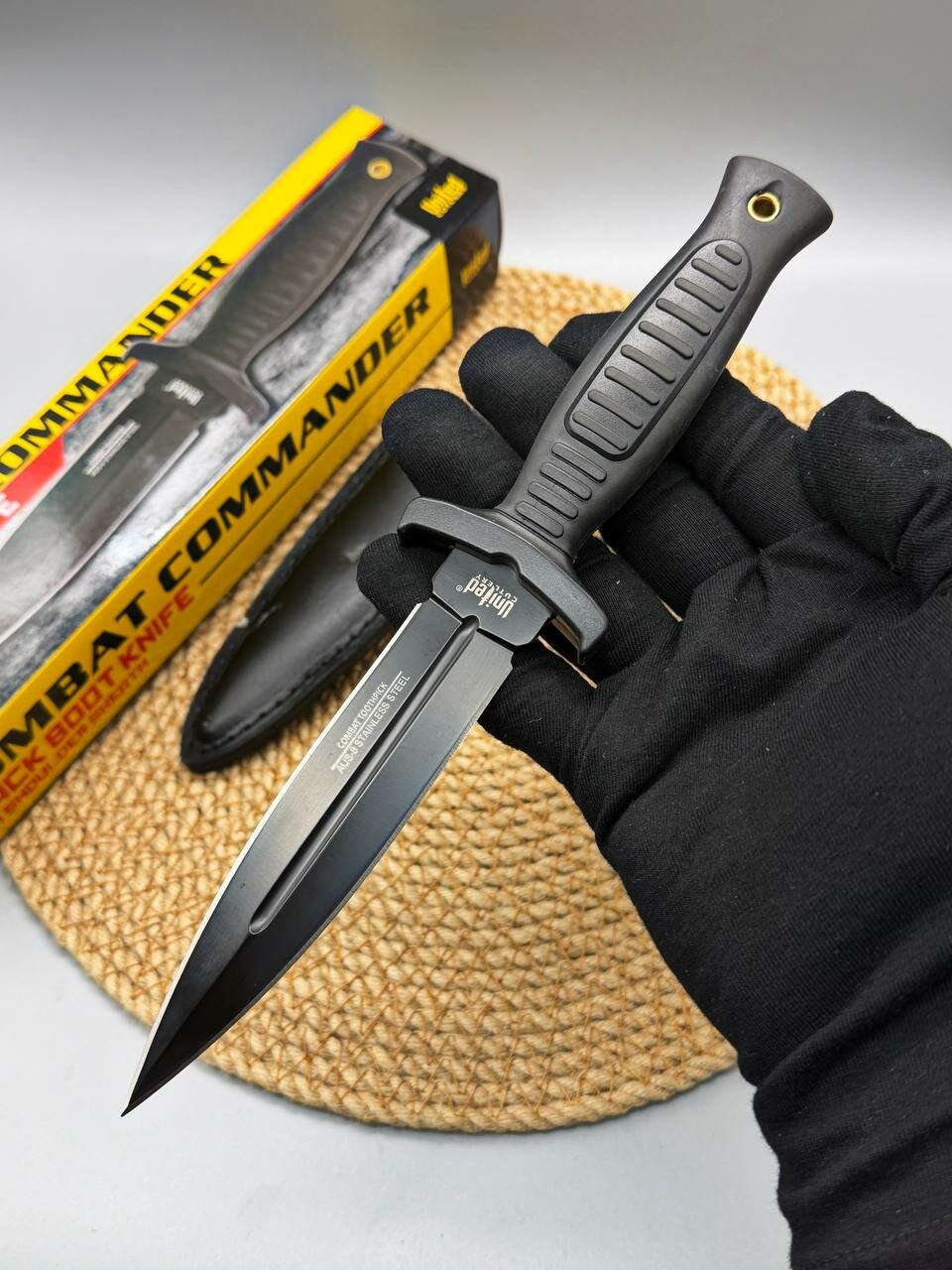 Нож с фиксированным клинком охотничий Combat Commander