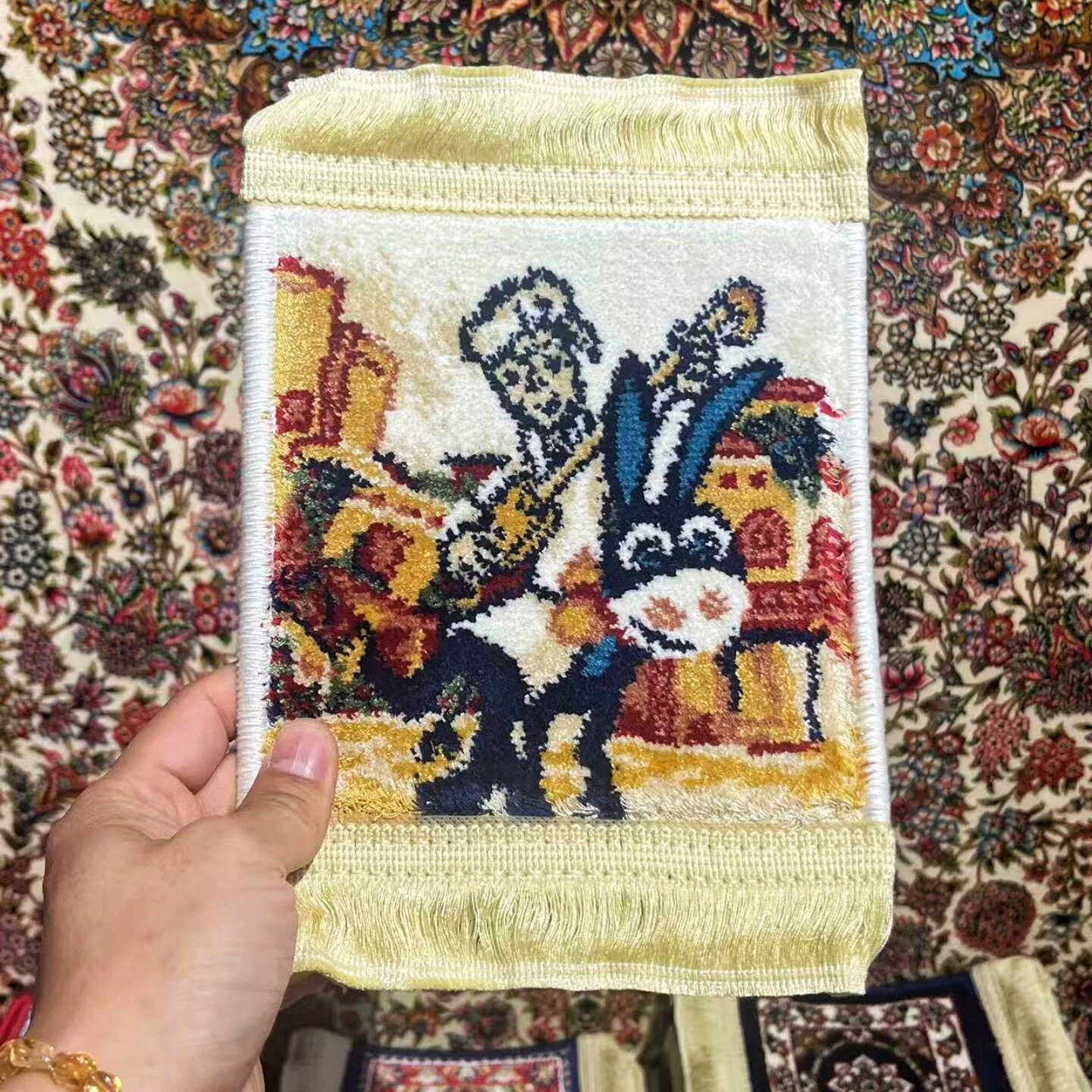 Подлинный ручной коврик из Синьцзяна, тканый, квадратный 17х17 см для подставки под чашку в авто и стола - дизайн Афанти