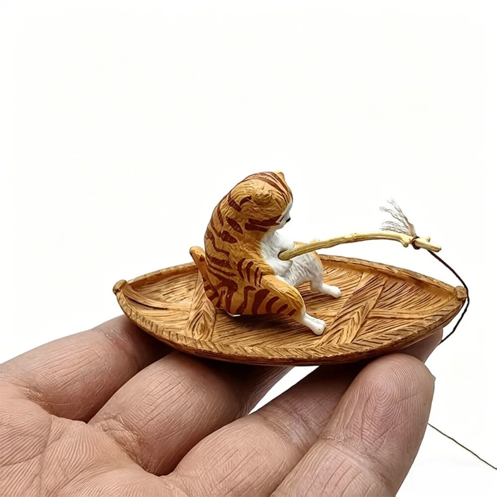 Декоративная фигурка кошки из смолы для аквариума Style5