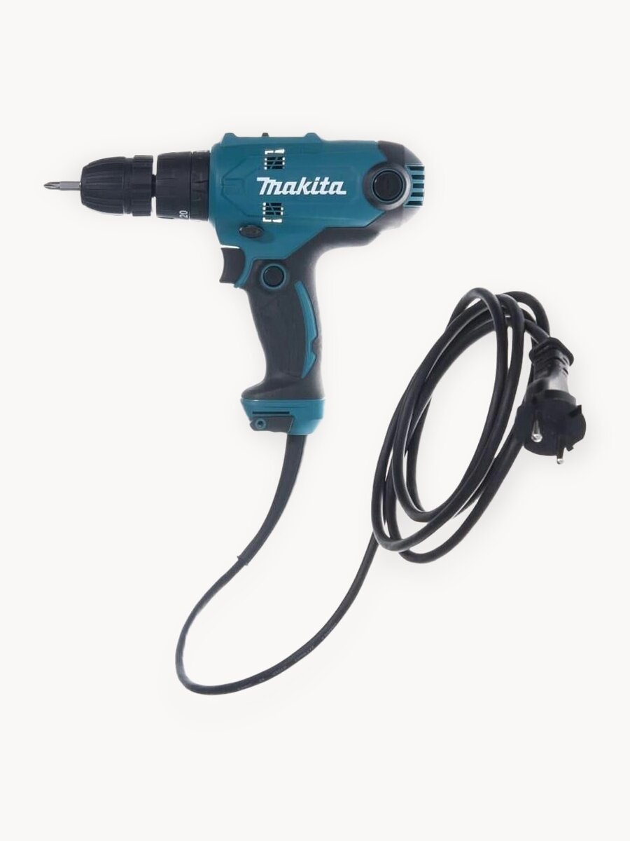 Шуруповерт Makita HP0300, ударная, быстрозажимной патрон, блокировка кнопки включения