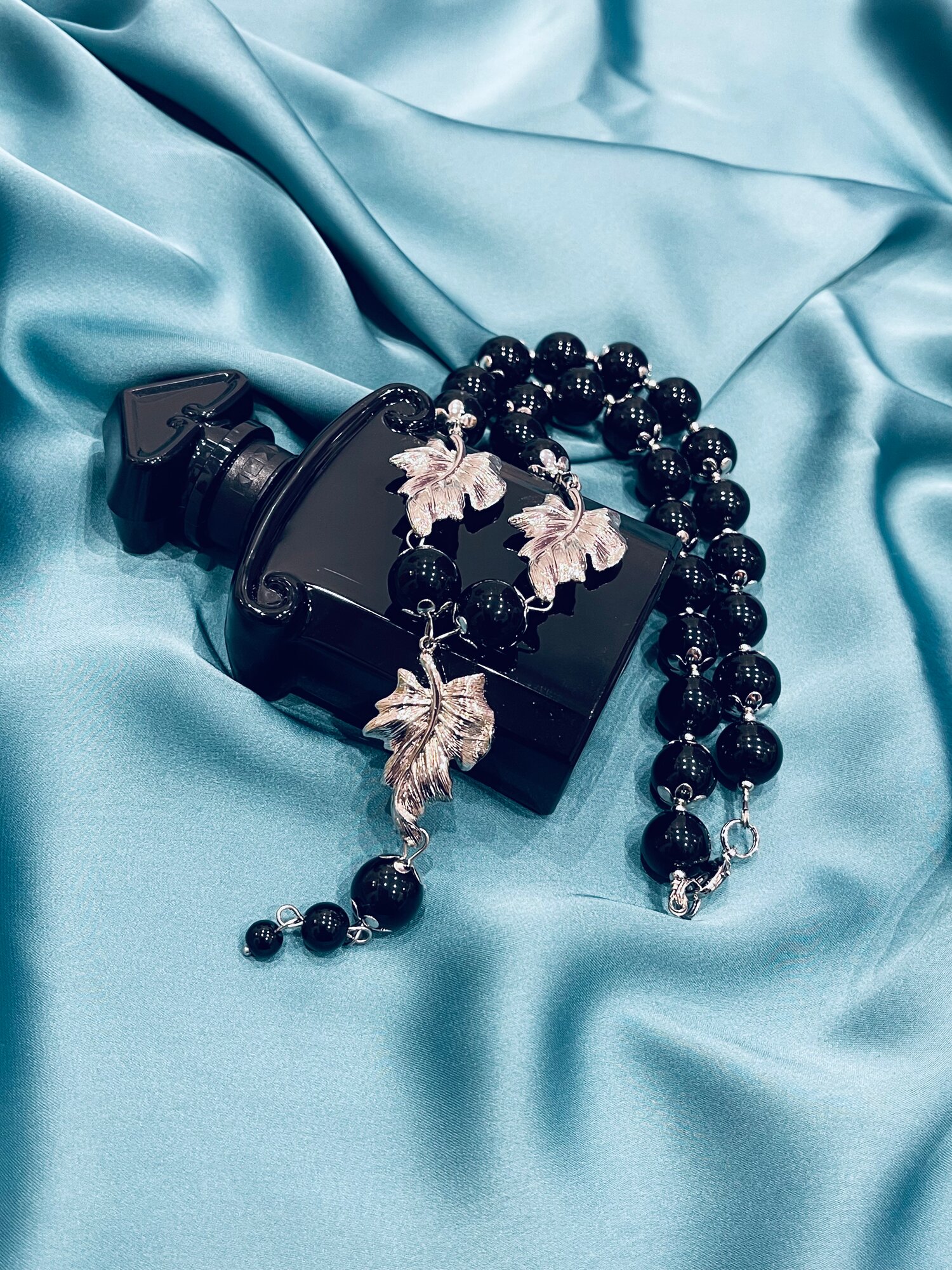 Колье Jewellery by Marina Orlova, агат синтетический, длина 50 см, черный — фото 1