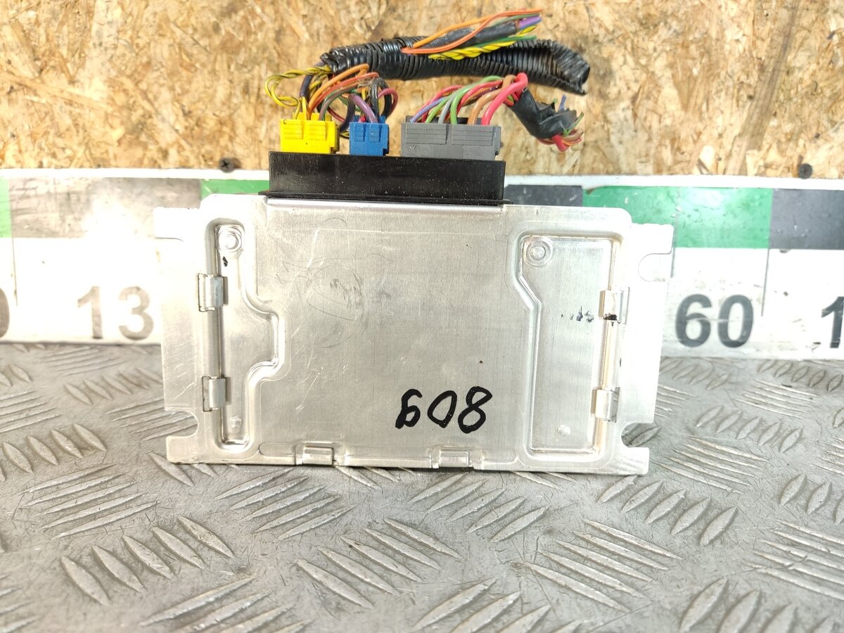 Блок управления раздаткой LAND ROVER Discovery 2009-2016 AH427H417AD